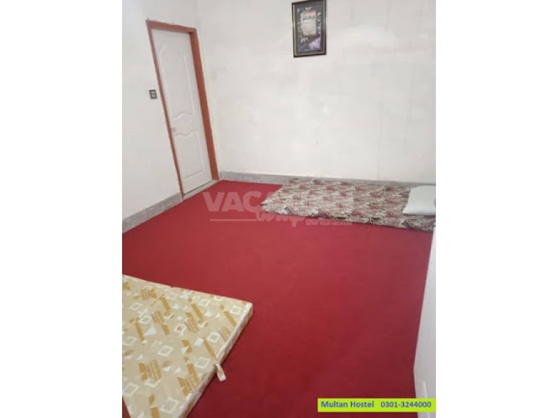 Multan Hostel - Standard Bed Room